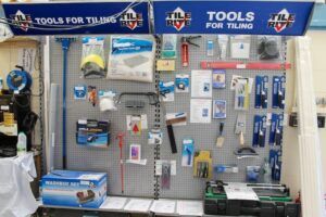 Tiling Tools - Which Tools Are Need For Tiling | UK Pro Tiling