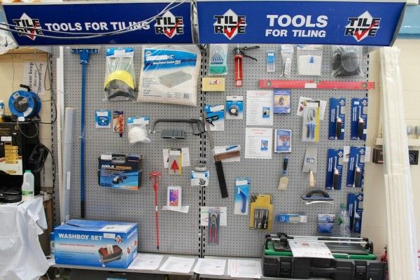 Tiling Tools - Which Tools Are Need For Tiling | UK Pro Tiling